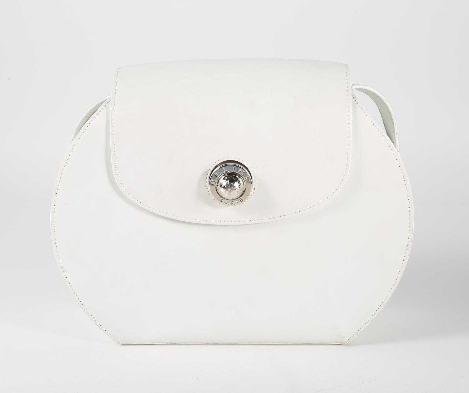 iGavel Auctions: White Structured Celine Handbag YJS1